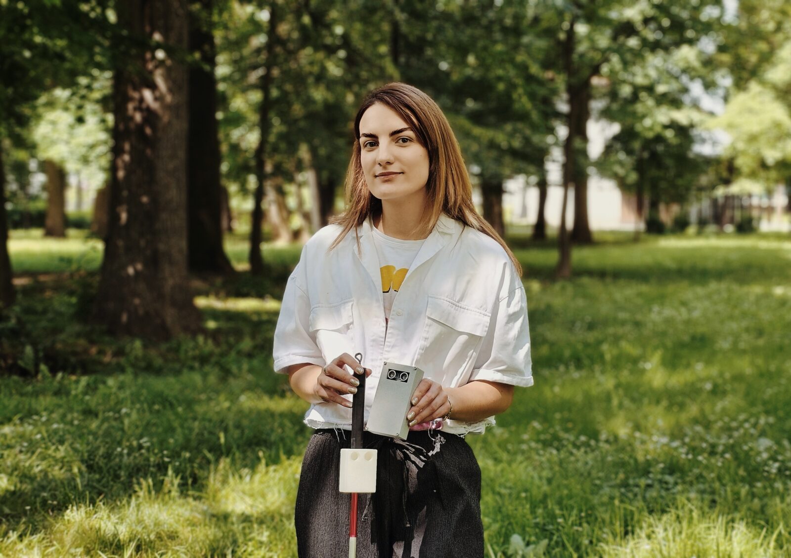 By innovating the white cane, the girls from Sarajevo make it easier ...